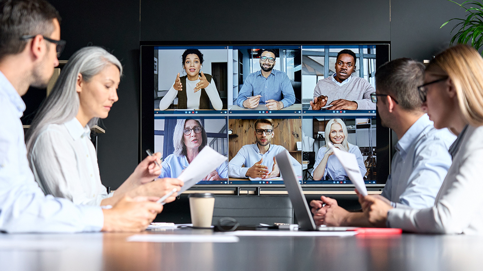 Simplify Meetings with Cloud-Based Business Collaboration Tools